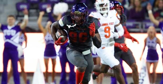TCU DL Travis Jackson talks increased role, goals Stream of General ...
