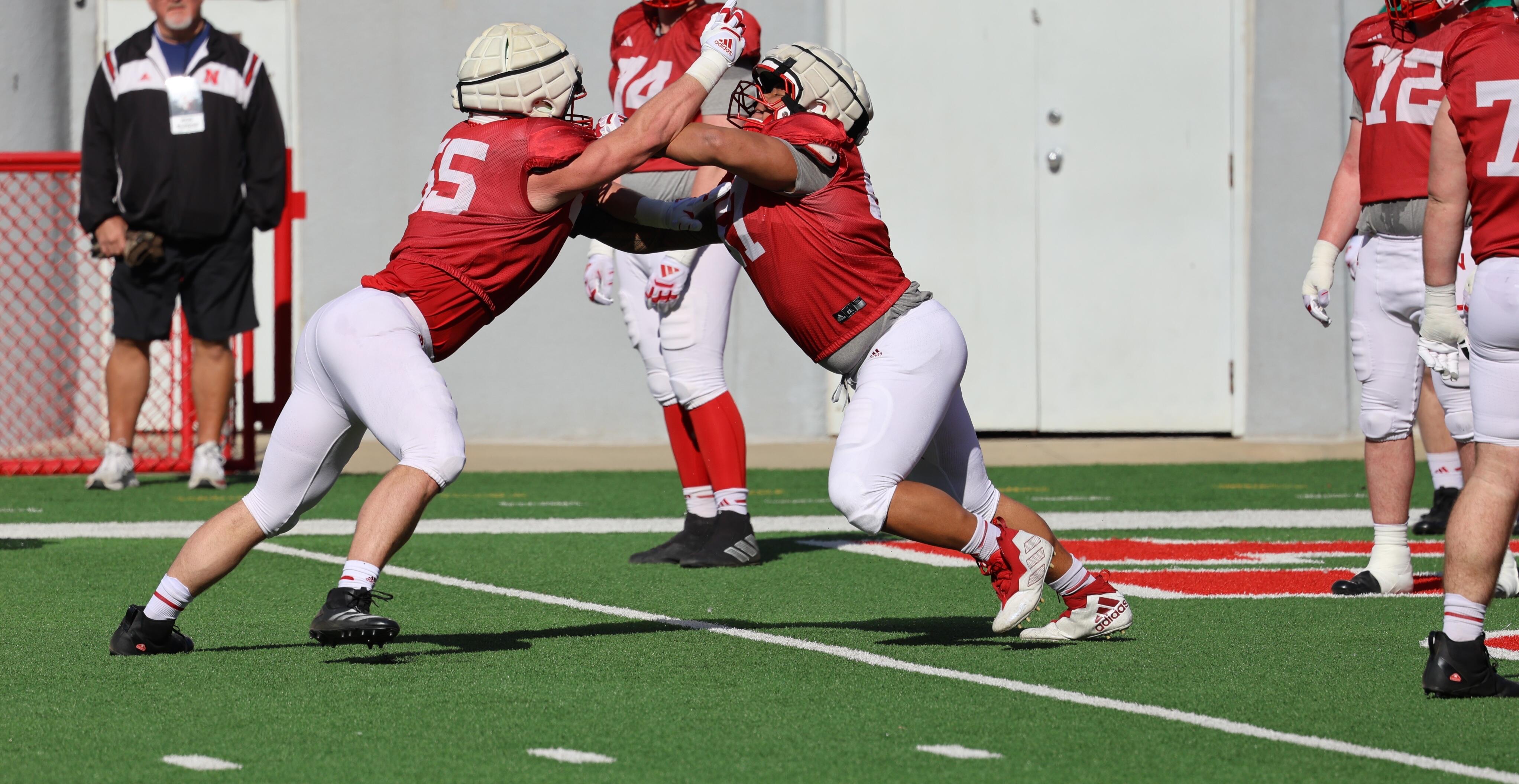 Husker247 3-minute drill: Husker offensive line looks the part, tight ...
