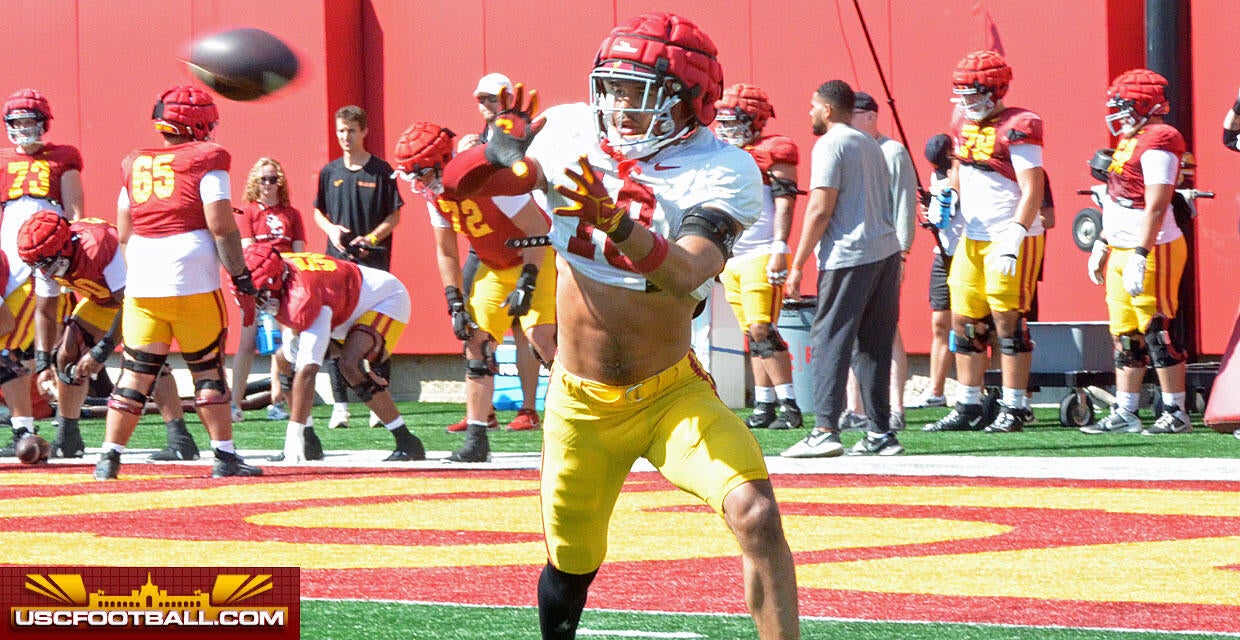USC football linebacker competition drill from 11th spring practice of ...