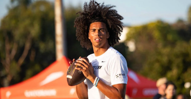 2025 Elite 11 Finals Takeaways: Travis Burgess Stream of General Videos ...