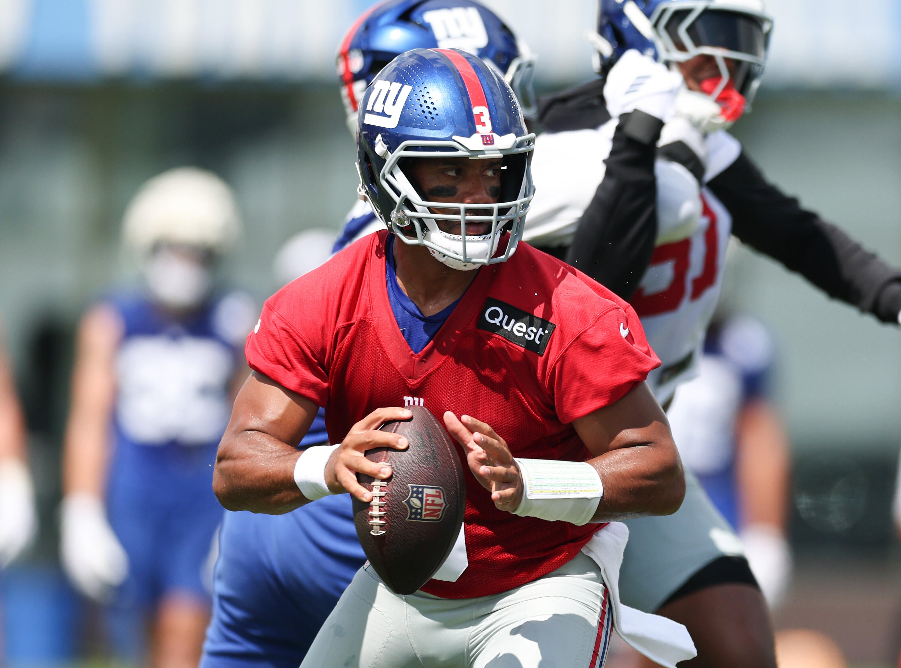 Giants Name Russell Wilson Starting QB Stream of National Football ...