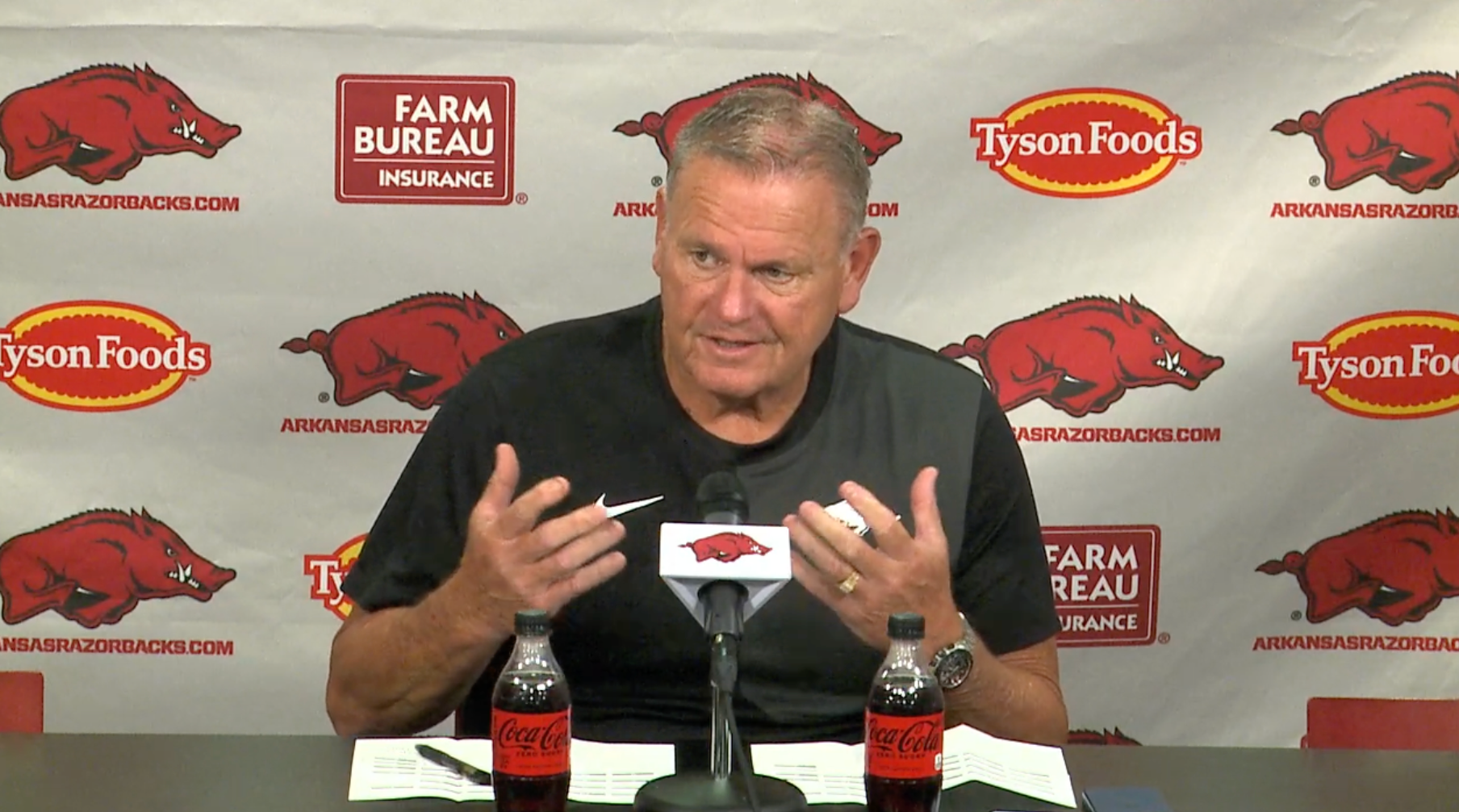 Sam Pittman Discusses if he'll Tinker with Offensive Line Stream of ...