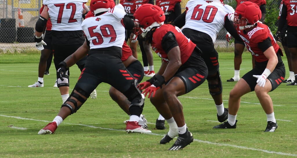 Wesley Bailey looking to excel for Louisville defensive line Stream of ...