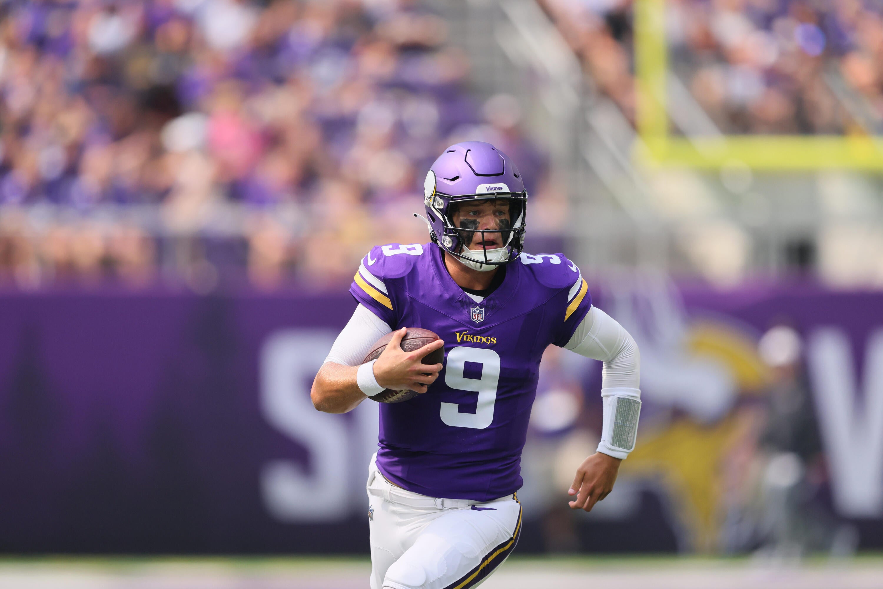 HIGHLIGHTS + RECAP: JJ McCarthy Makes His Preseason Debut Stream of ...