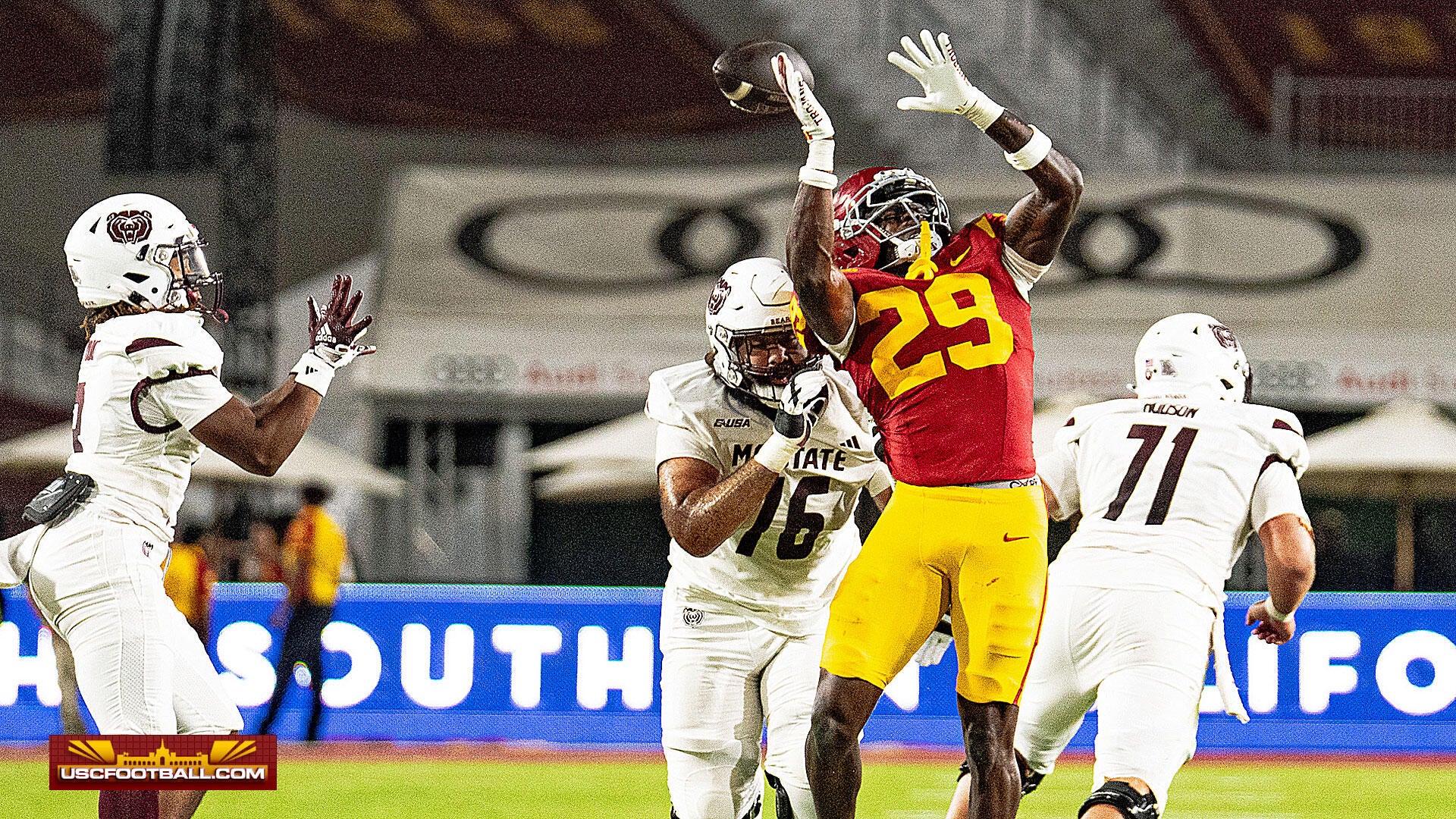 Field-level highlights of USC's defense in 73-13 rout of Missouri State ...