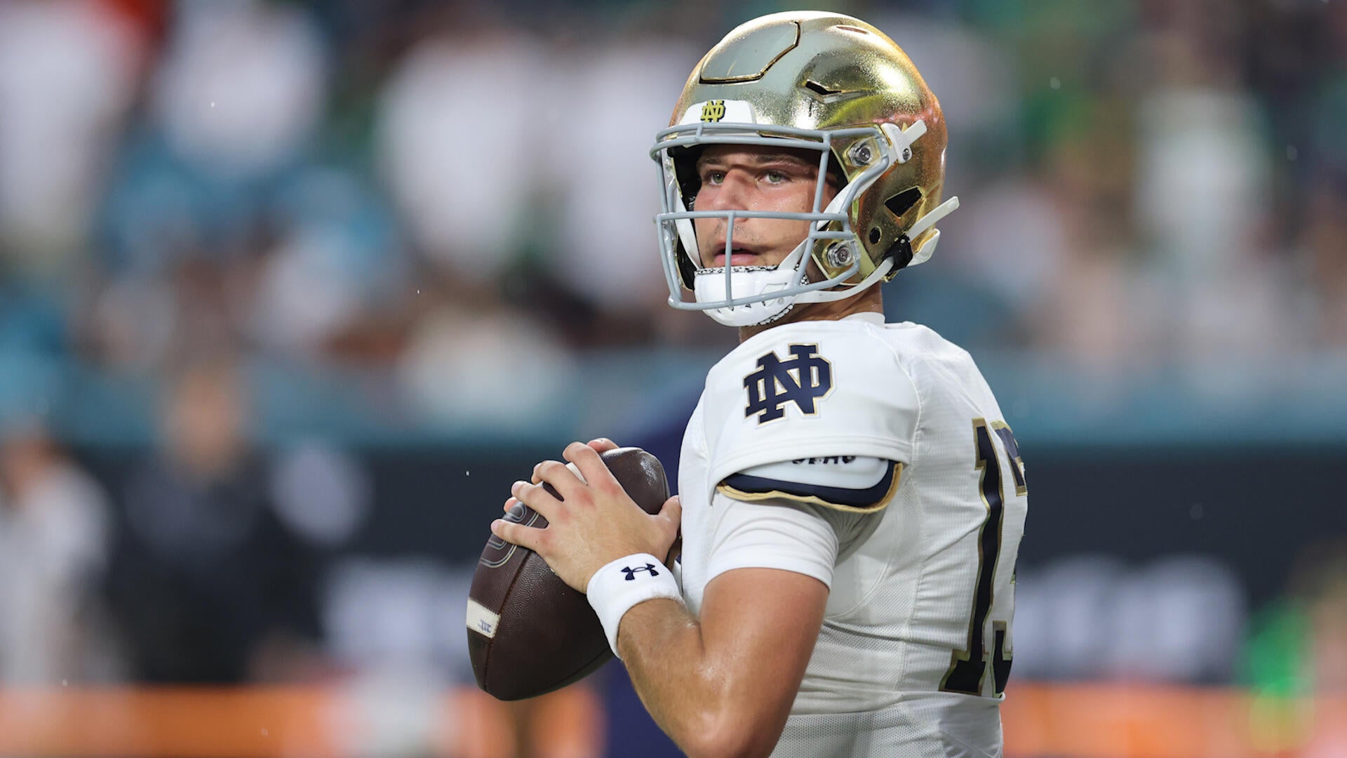 Notre Dame's Questionable Gameplan In 27-24 Loss To Miami Stream of ...