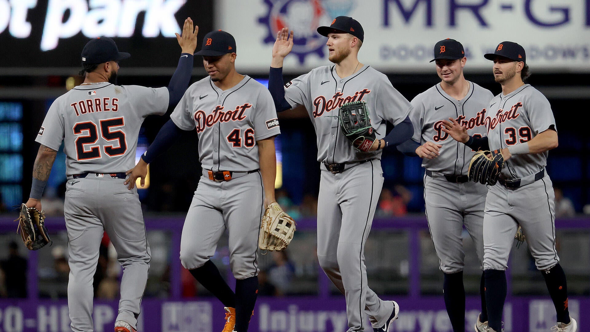 MLB Power Rankings: Six Teams Separated By 5 Games in AL WC Race Stream ...