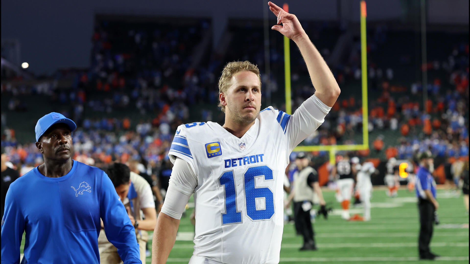 Patrick Mahomes, Jared Goff Face Off At Arrowhead Stream of National ...