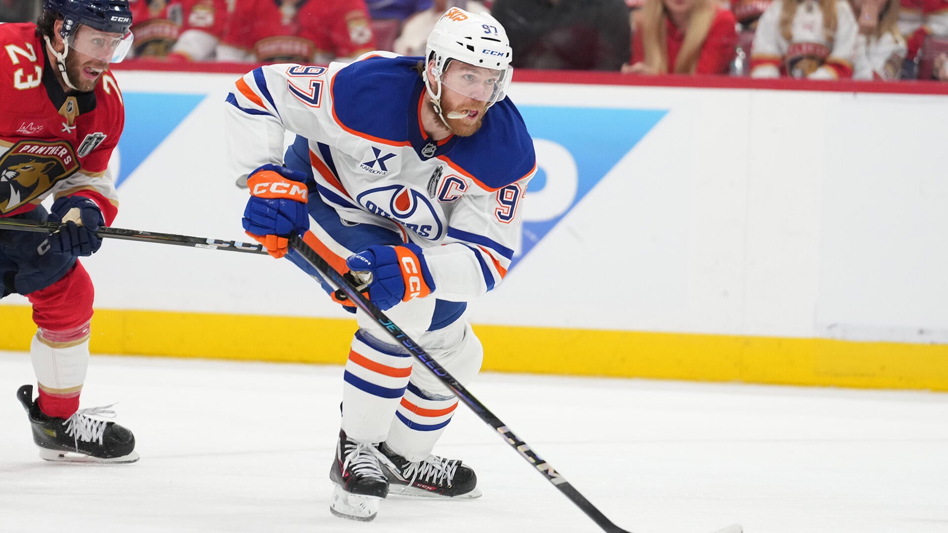 BREAKING: Oilers, Connor McDavid Agree to 2-YR, 12.5M AAV Extension ...