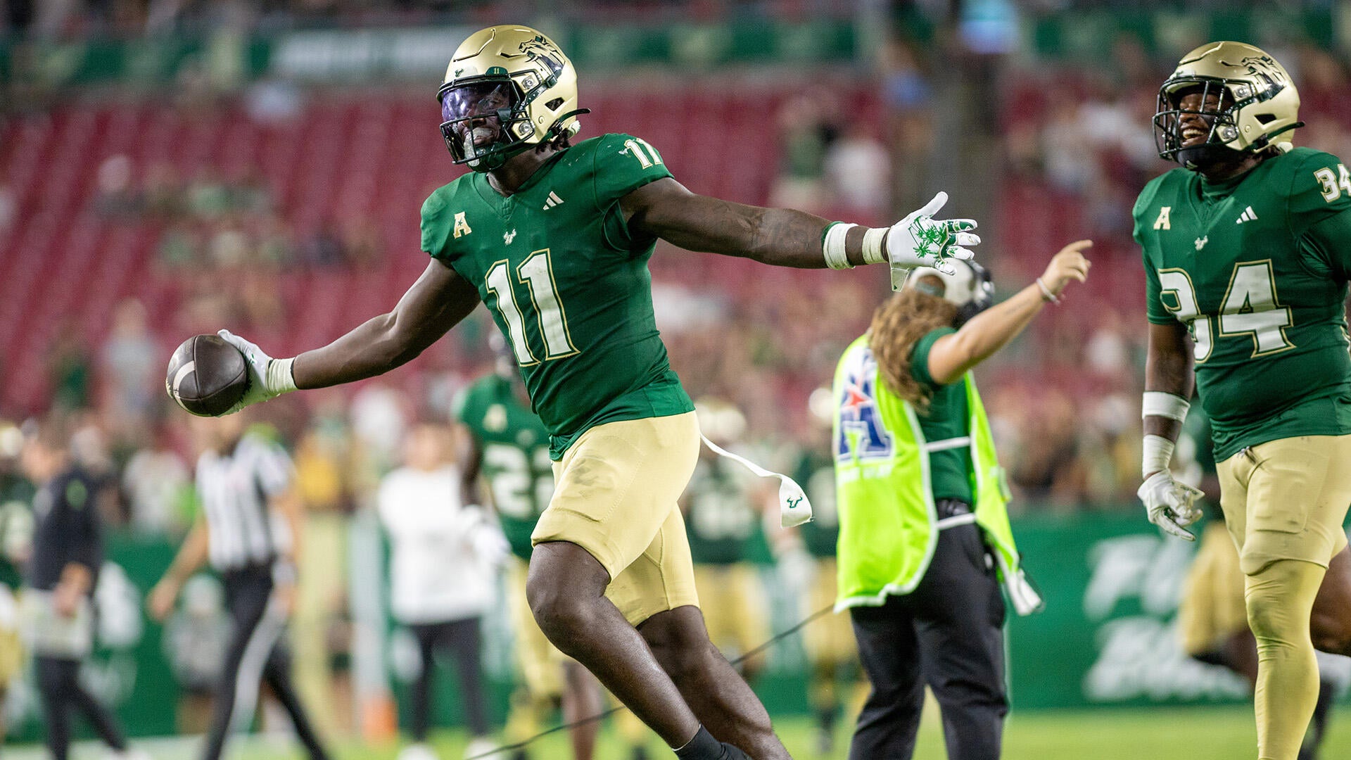 No. 24 USF, North Texas Put CFP Hopes on the Line Stream of General ...