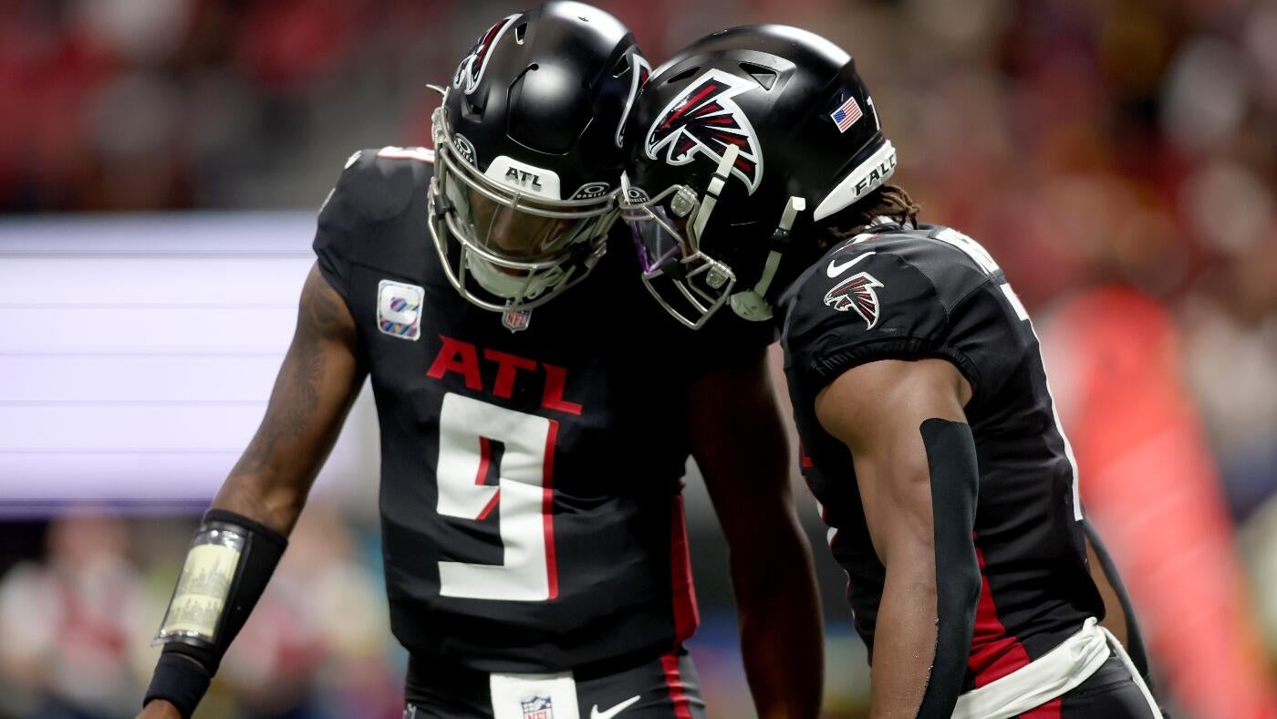 Vikings vs. Chargers prediction, odds, time: 2025 NFL Week 8 Thursday ...