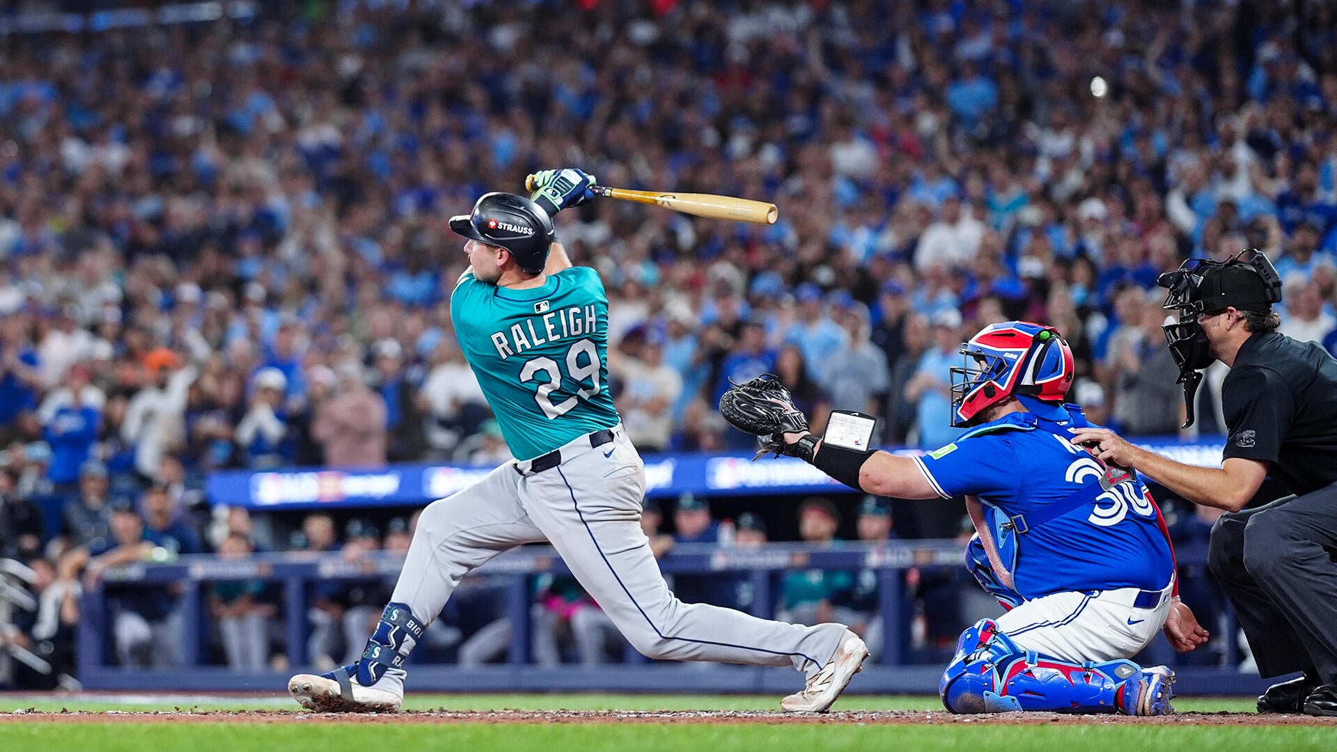 Cal Raleigh Launches Home Run off Gausman's Splitter Stream of Major ...