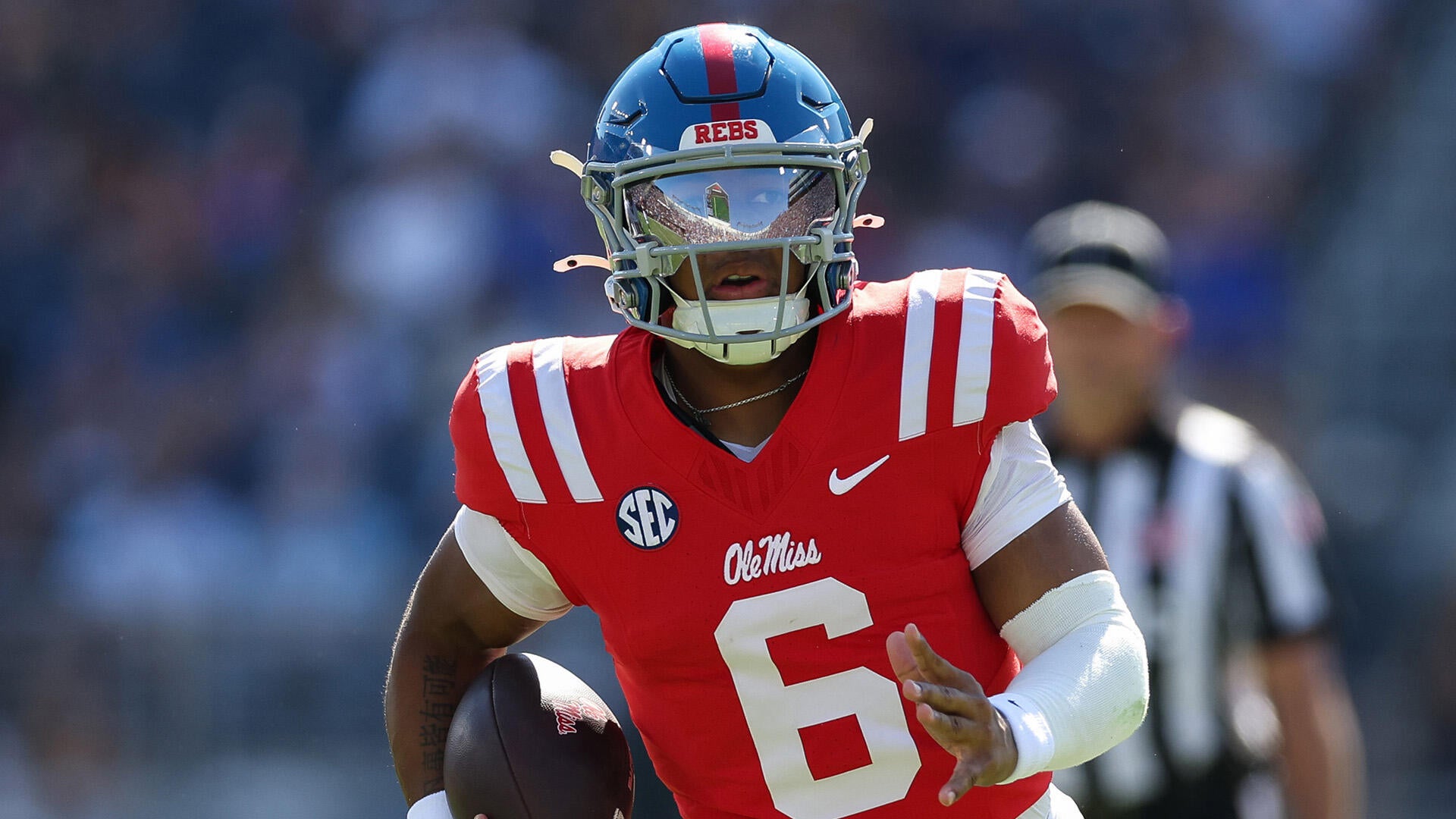No. 5 Ole Miss Takes Explosive Offense 'Between the Hedges' Stream of ...