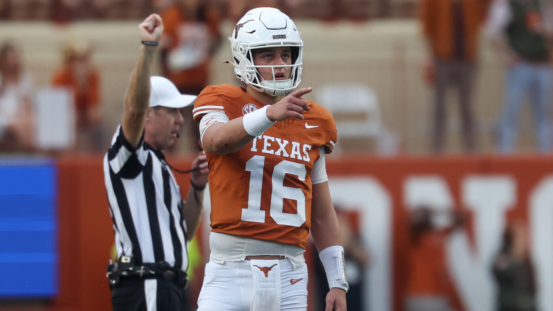 Chances Texas Can Overcome Woes to Make CFP Stream of National Football ...