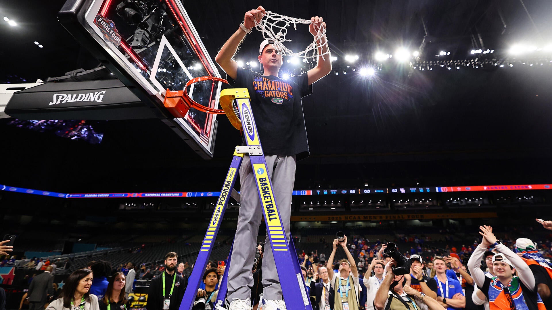 Defending Champion Florida Gators Just Outside Top 5 Stream of General ...
