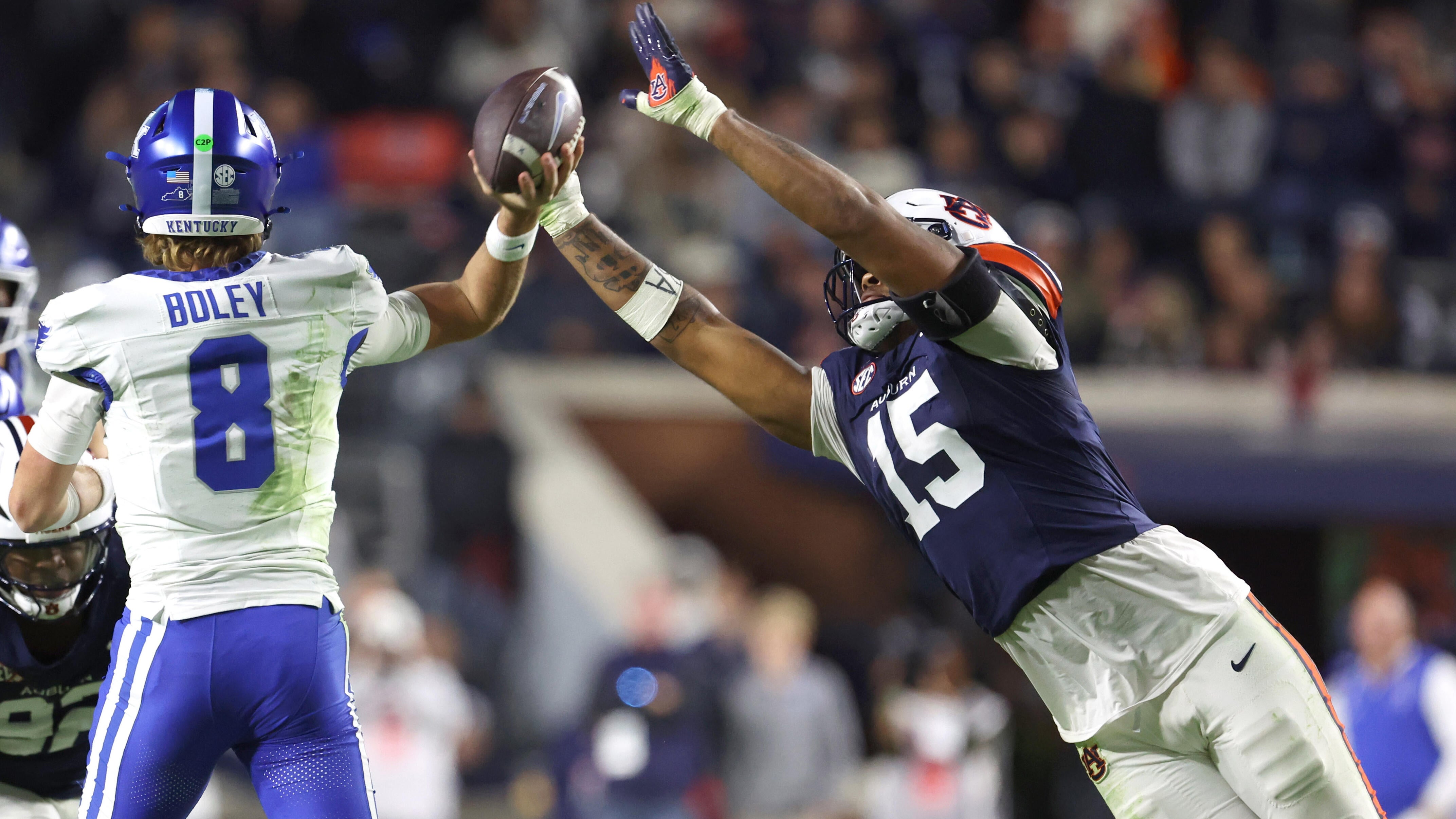 How team captain and leader Keldric Faulk is trying to keep the Auburn ...