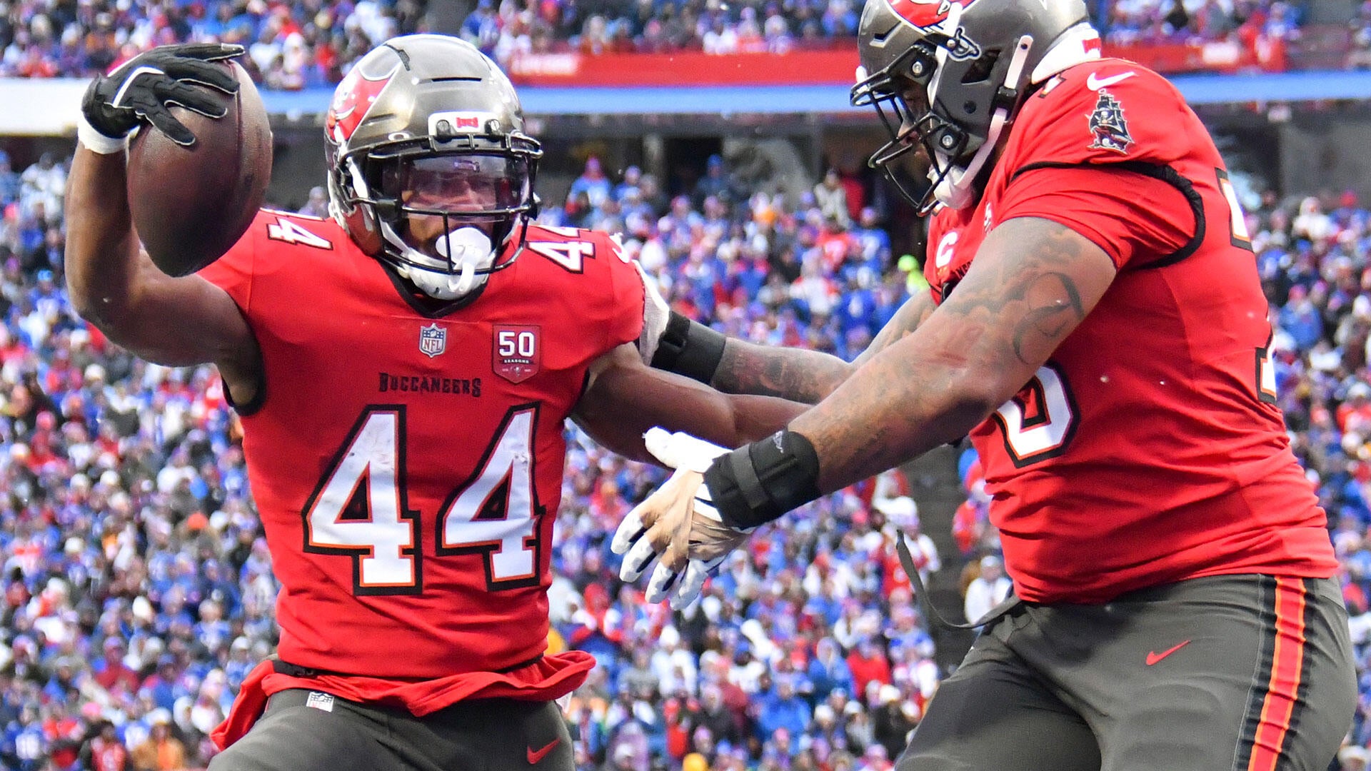 A hat trick for Sean Tucker as Buccaneers RB scores third TD of day ...