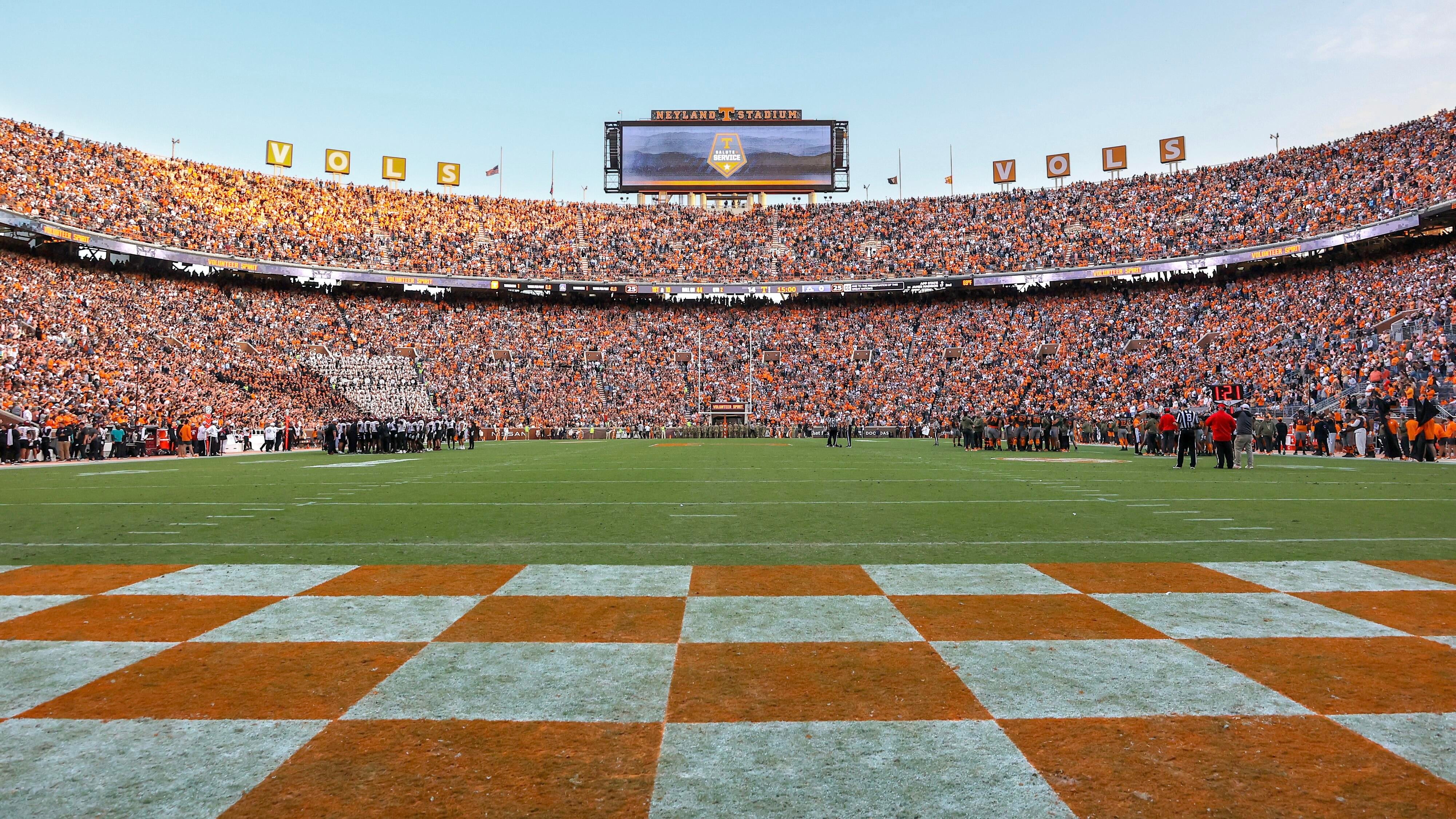 Vols CB Colton Hood previews Tennessee's trip to The Swamp Stream of ...