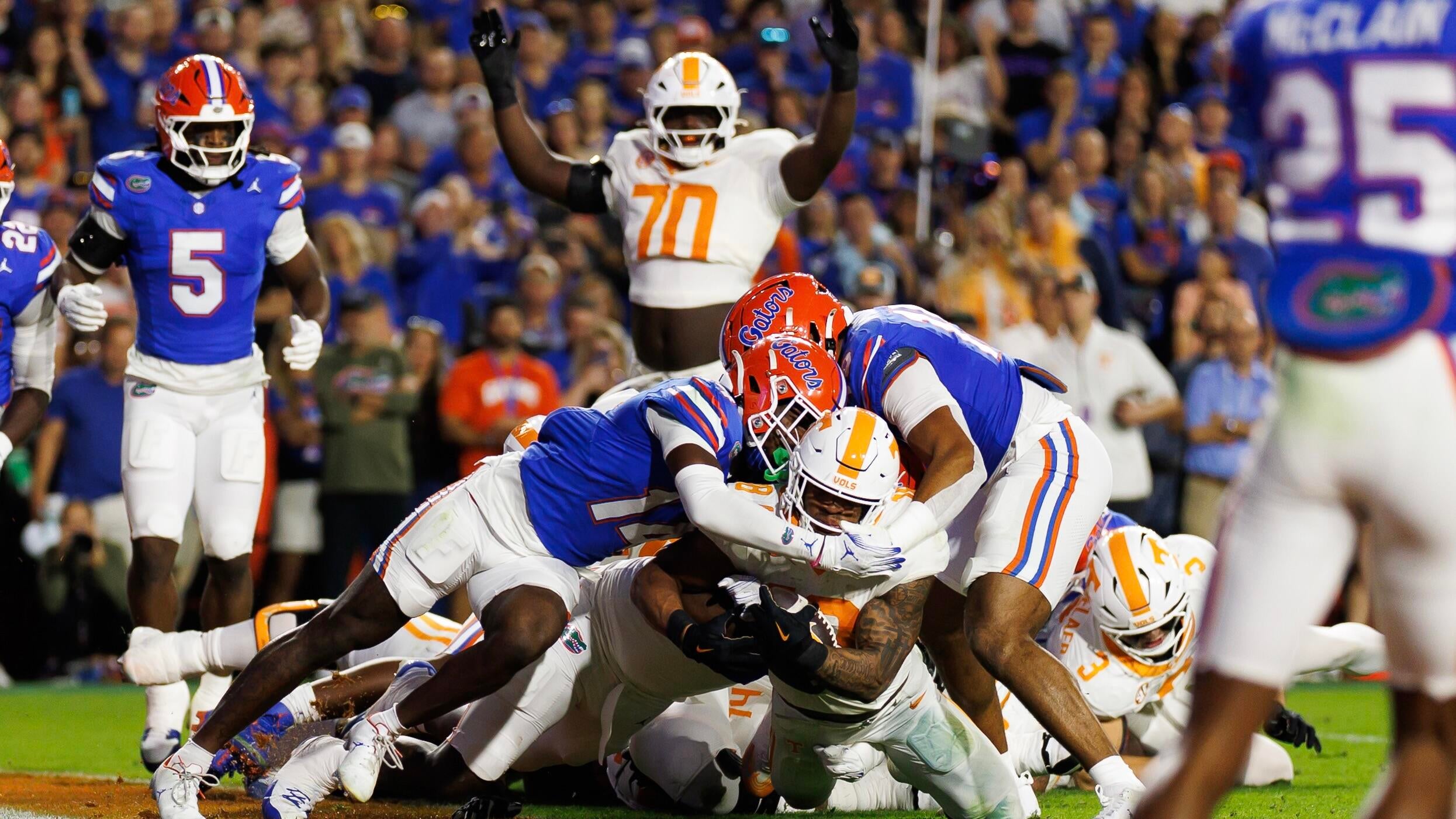 No-Huddle: Can the Vols now ruin Vanderbilt's season? Stream of General ...