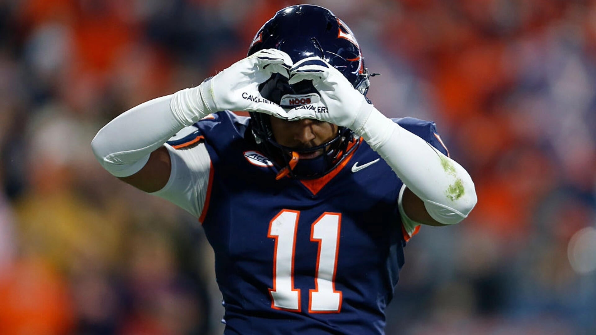 Virginia LB Maddox Marcellus stepped up for the Cavaliers against the ...