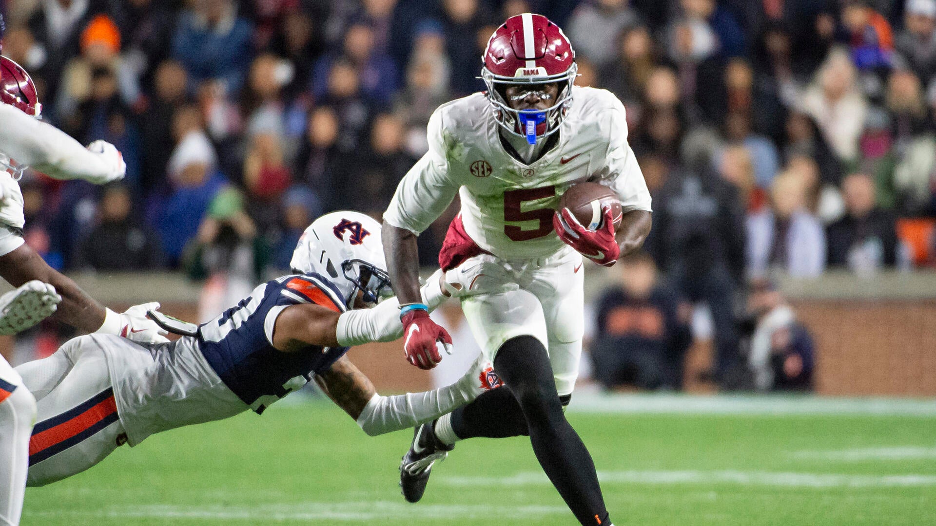 CFP Complaint Box: Alabama Moving Up After Beating 6-7 Auburn Stream of ...