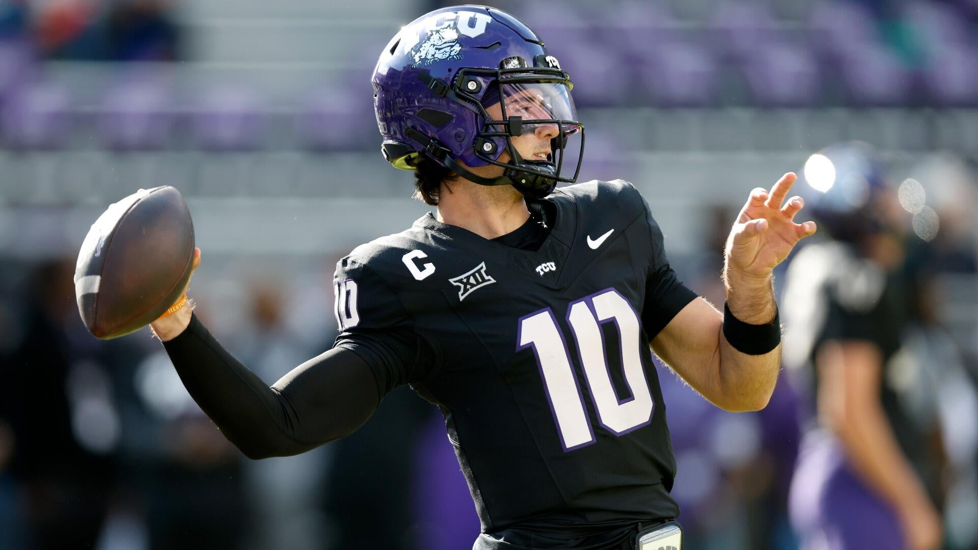 Latest Players To Enter Transfer Portal: QB Josh Hoover Stream of NCAA ...