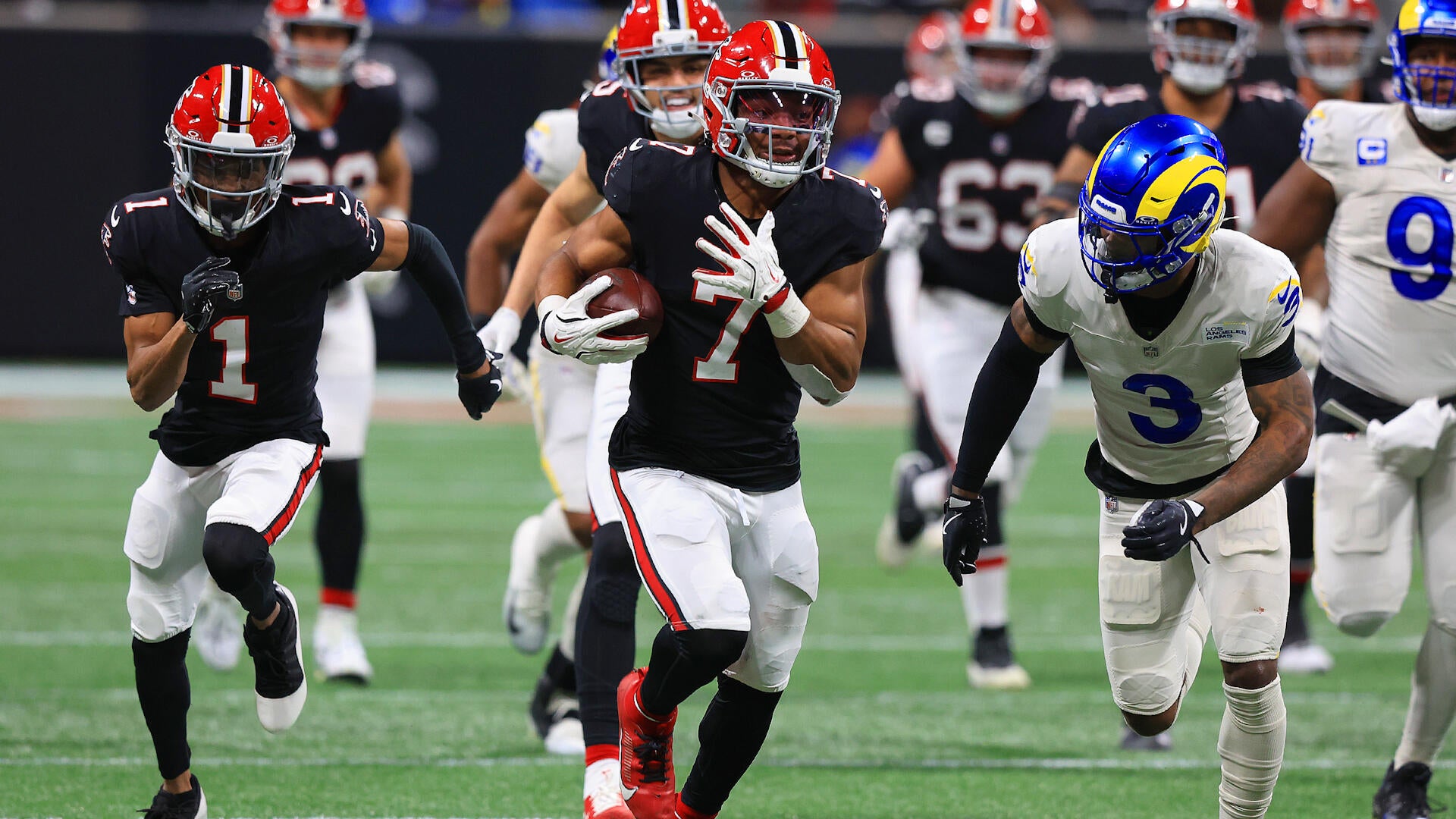 Falcons Win Opens Door For Potential 3-Way Tie Atop NFC South Stream of ...