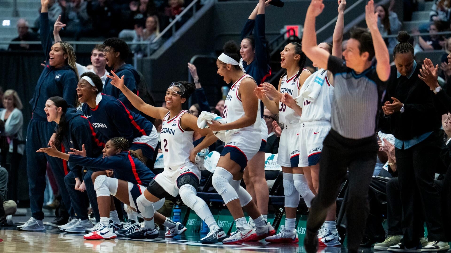 Feel Good Moments: UConn Women Dominate Creighton Stream of General ...