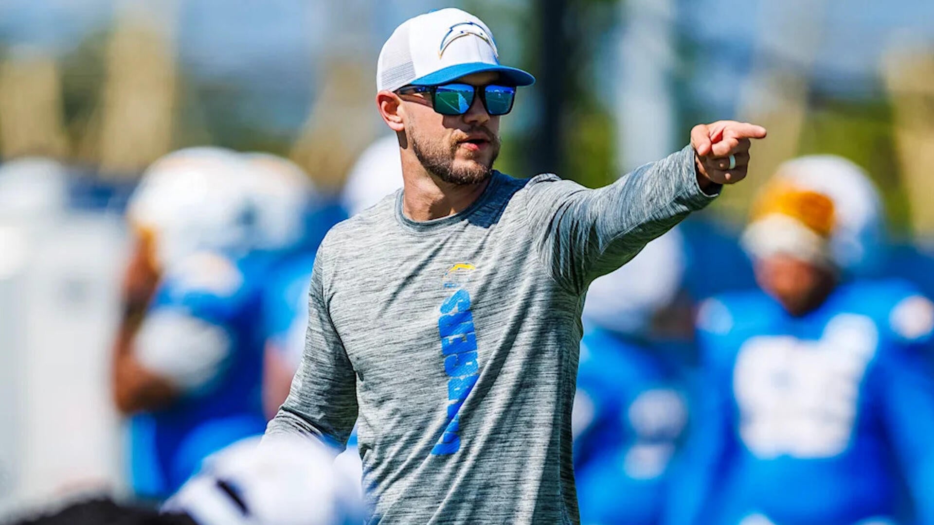 THIS JUST IN: Chargers To Hire Chris O'Leary As Next DC Stream of ...