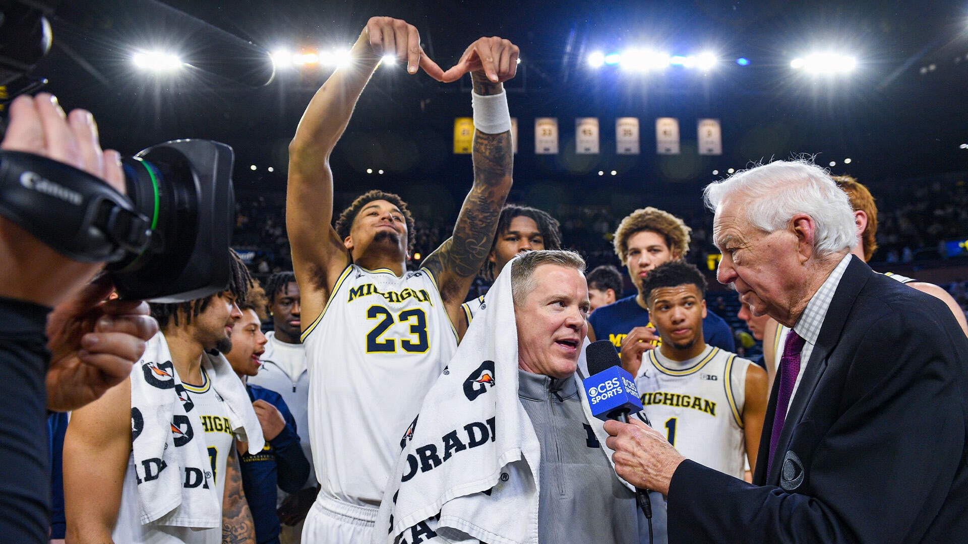 NCAAM Highlights: UCLA at No. 2 Michigan (2/14) Stream of NCAA ...