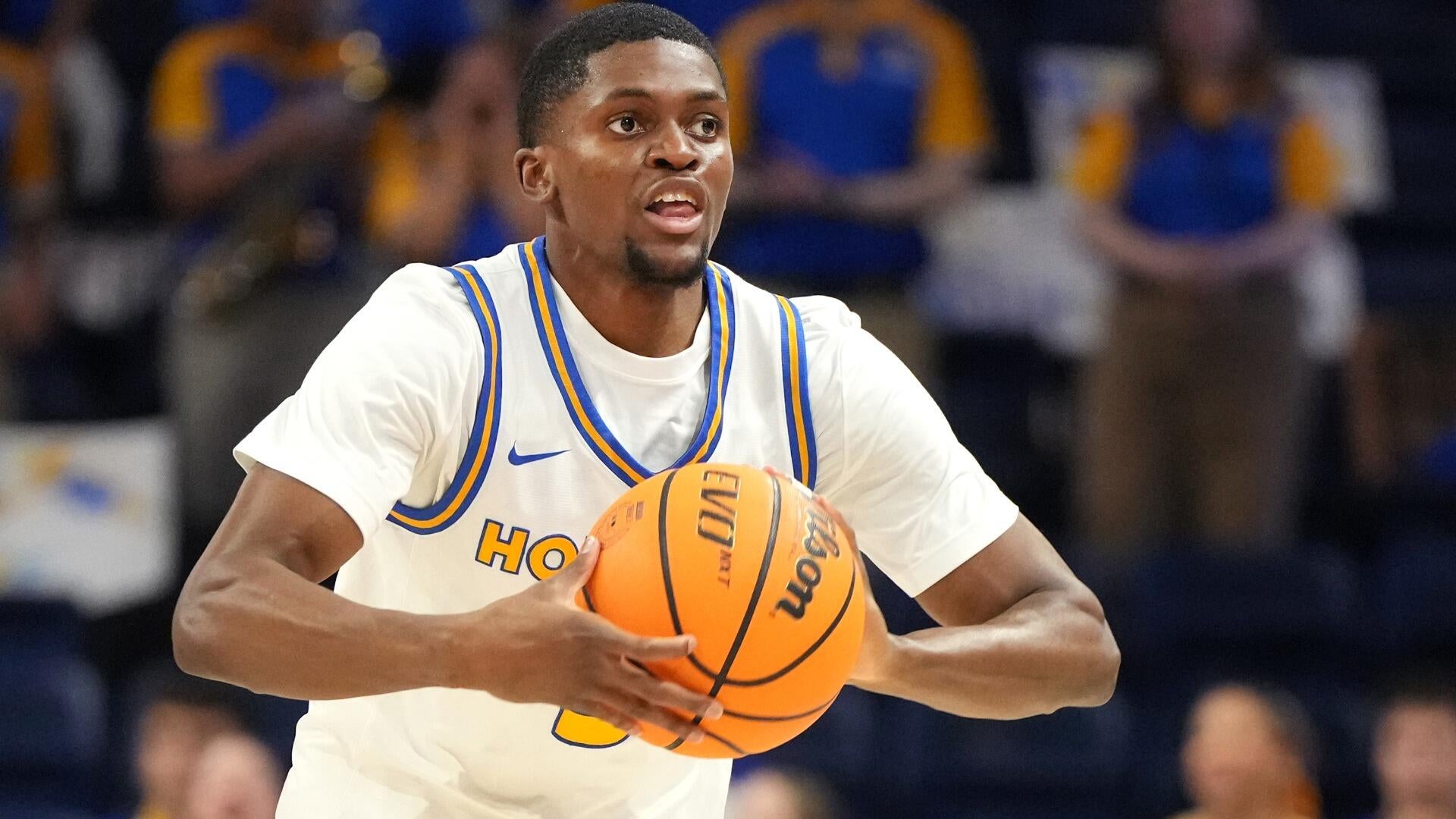 Cruz Davis Is Speedy Claxton 2.0 Stream of General Videos - CBS Sports