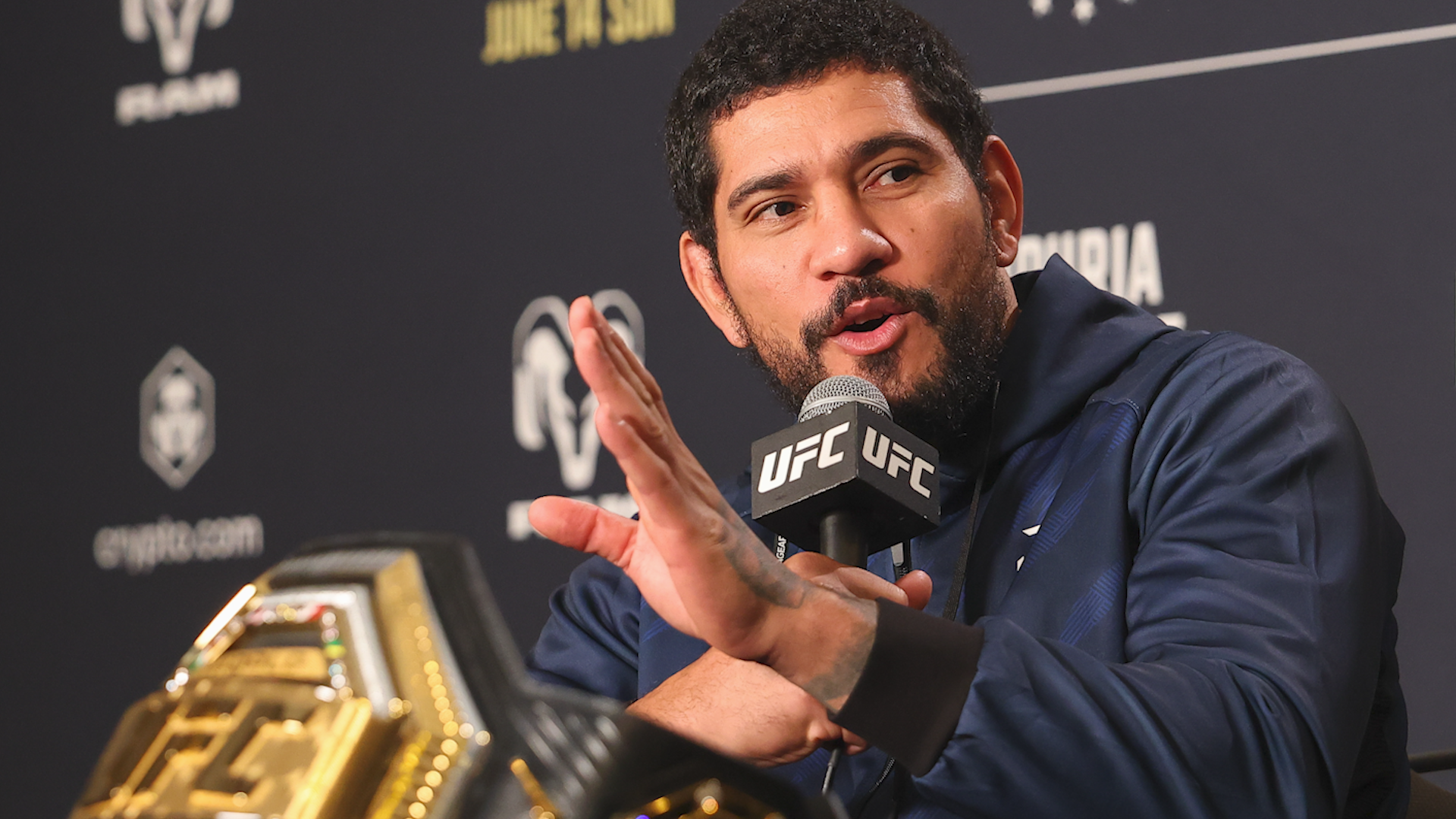 Where Does Alex Pereira Rank All-Time? Stream of UFC - CBS Sports