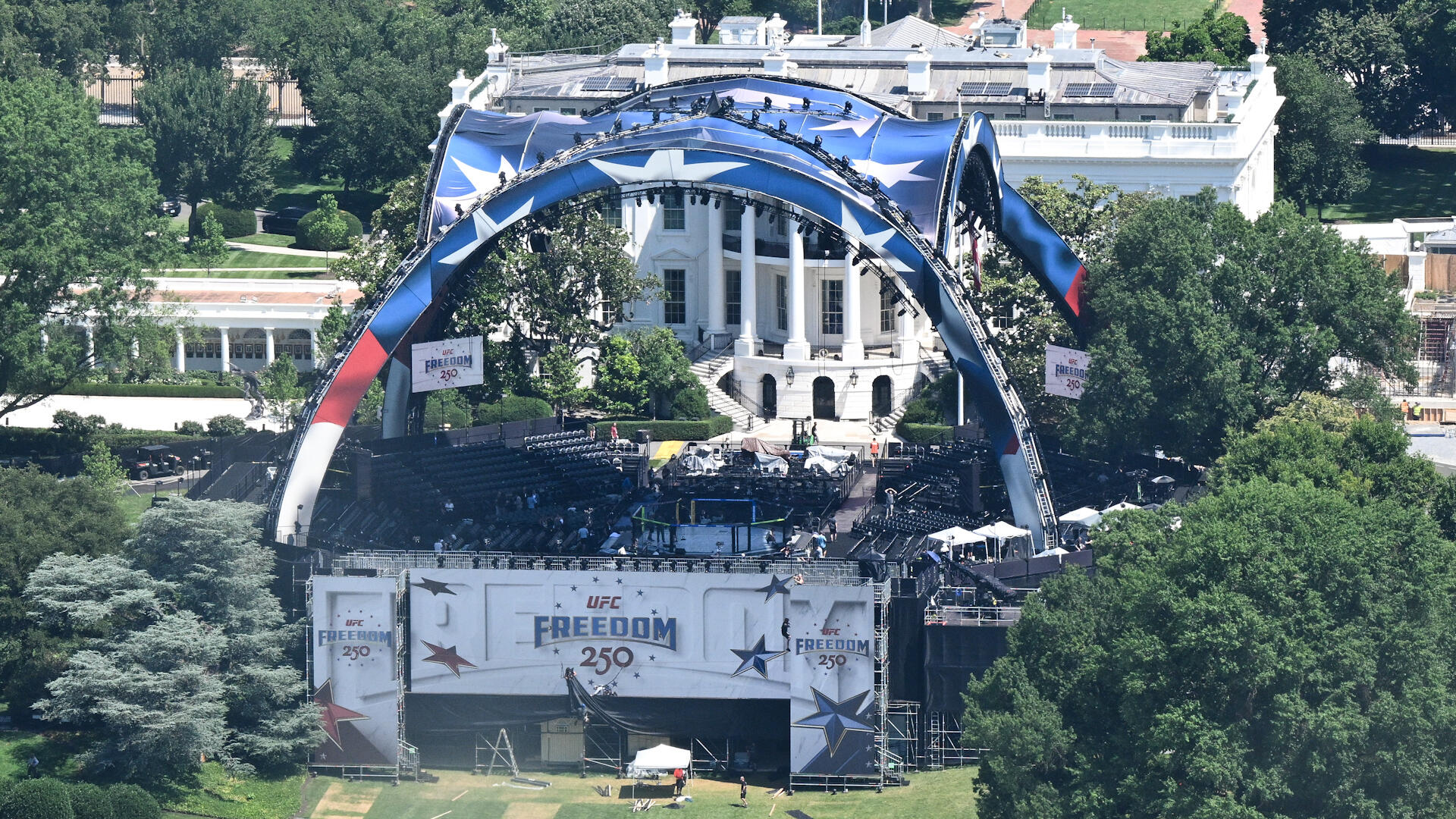 Fighter Perspective on Outdoor UFC Event Stream of UFC - CBS Sports