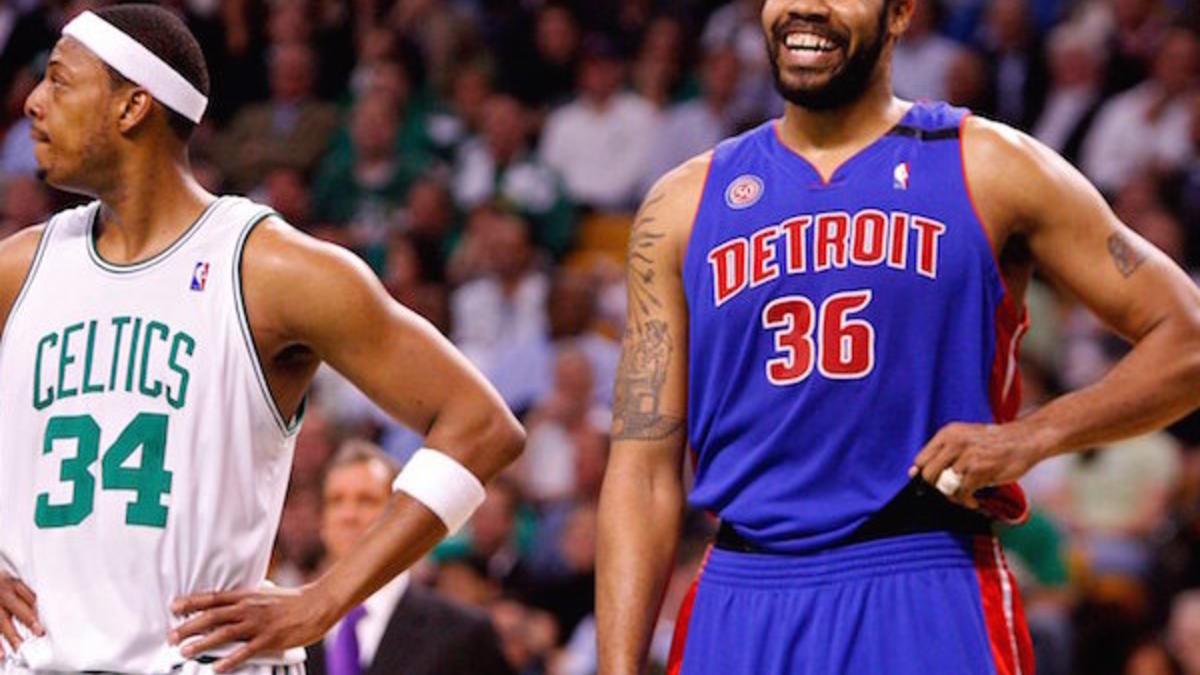 WATCH: Rasheed Wallace, Stephen Jackson personally deliver water to ...