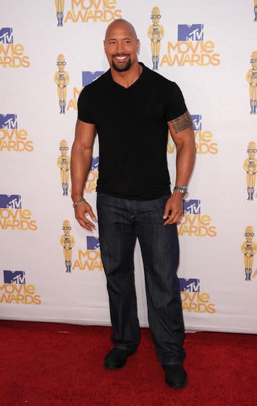 Steve Weatherford's ripped abs will get your butt into the gym ...