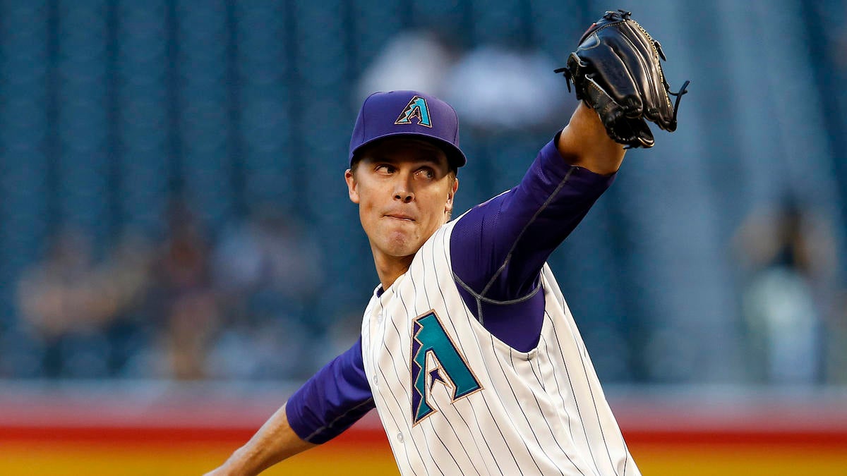 WATCH: Zack Greinke's bat-flip game is still strong - CBSSports.com