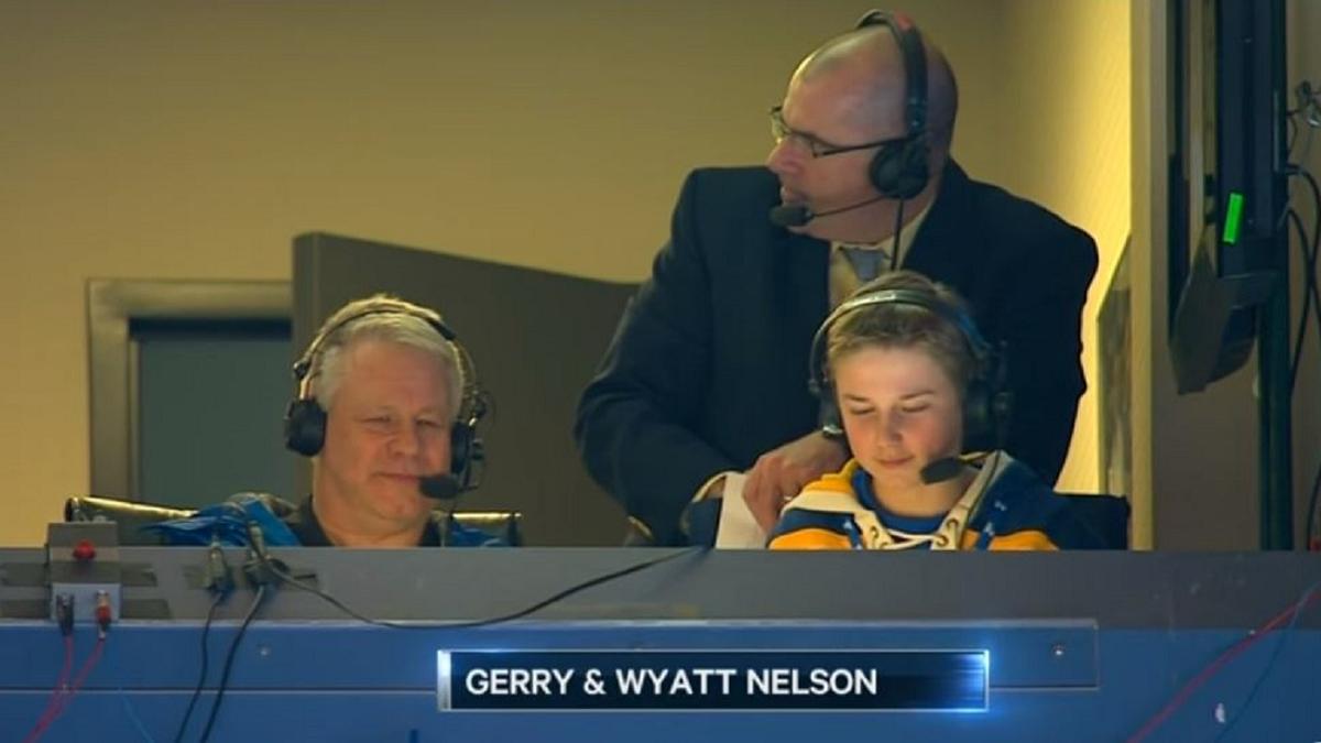 WATCH: Boy who describes games to blind father does play-by-play on ...