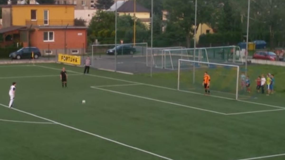 WATCH: This is the longest, craziest penalty shootout you'll ever see ...