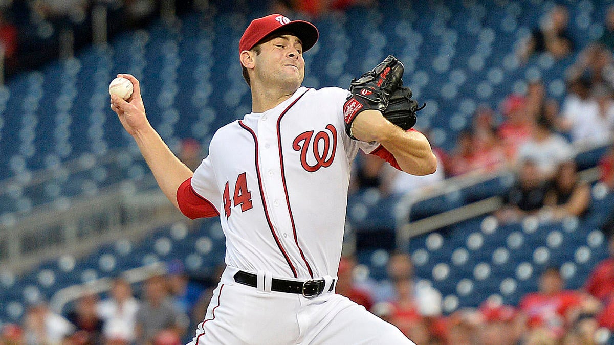 Lucas Giolito impresses in his debut, but the rain ends his night early ...