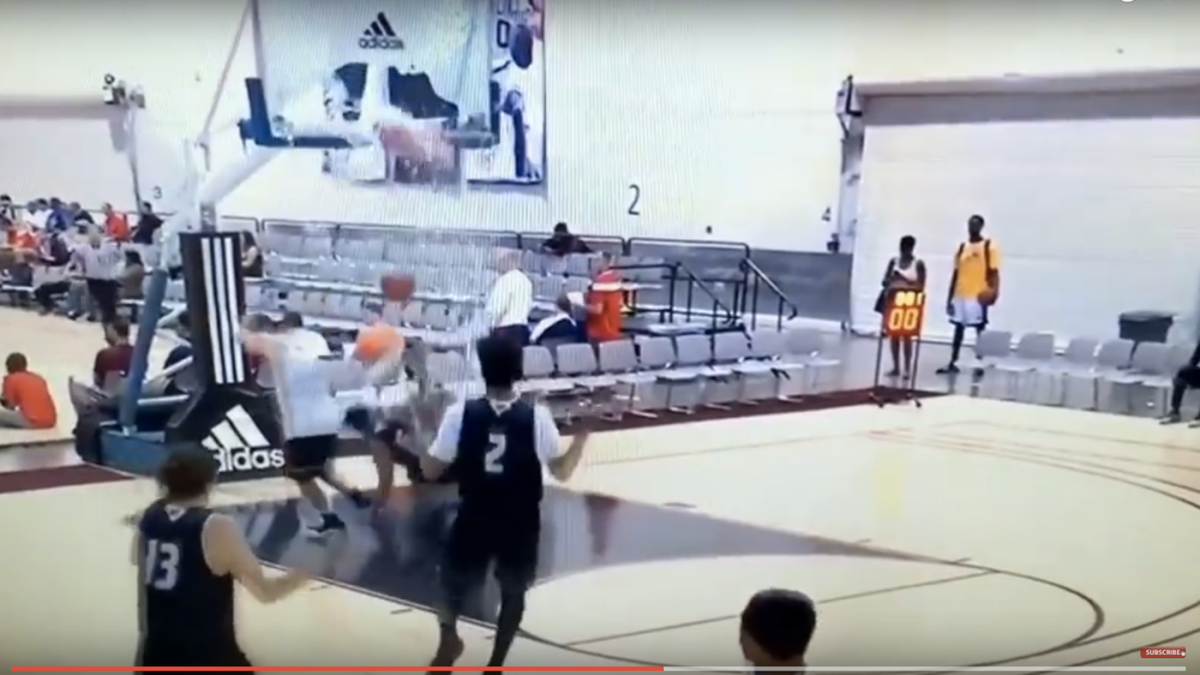 WATCH: Big 2017 prospect Isaiah Stokes shatters the backboard in Las ...