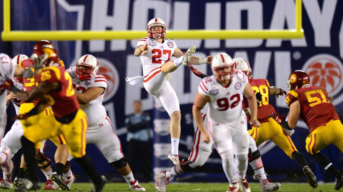 WATCH: You have to see this Nebraska sportscaster's touching tribute to ...