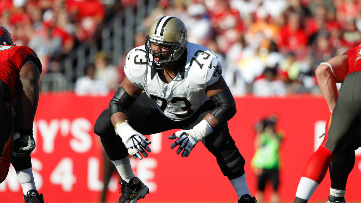 Packers sign six-time Pro Bowl offensive lineman to help protect Aaron ...