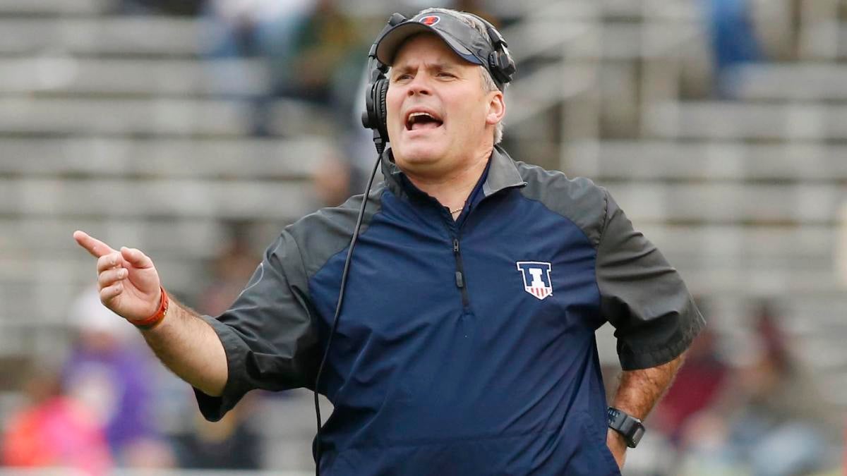 Ex-Illinois coach Tim Beckman steps down as volunteer assistant at UNC ...