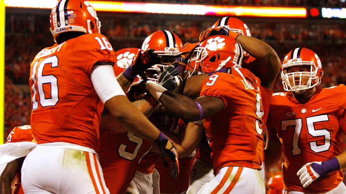 Clemson shows it still has guts in surviving epic performance from ...