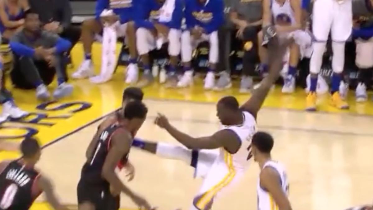 WATCH: Draymond Green is back at it, high-kicking Blazers' Allen Crabbe ...