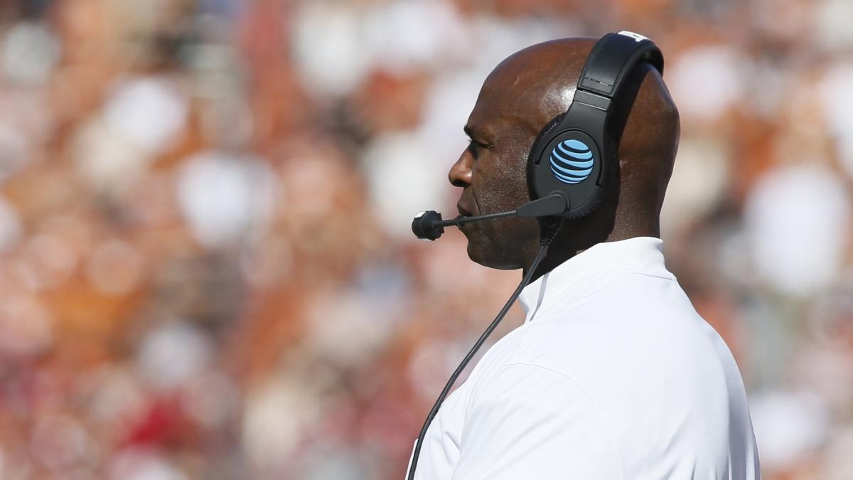 Charlie Strong's fate at Texas should be sealed after loss to Kansas ...