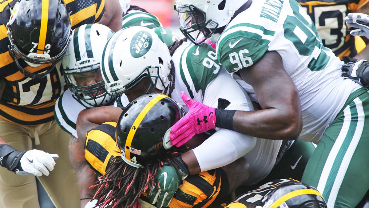 Expect the Jets to start dialing up pressure again on defense soon ...