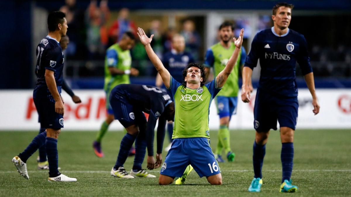 WATCH: Seattle Sounders move on in MLS Playoffs with dramatic late goal ...