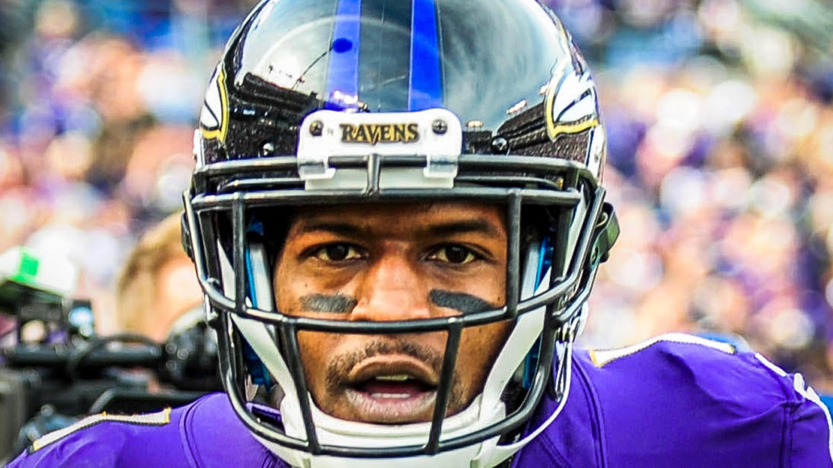 Mike Wallace says Hall of Famers told him to pick Eagles: 'Carson ...