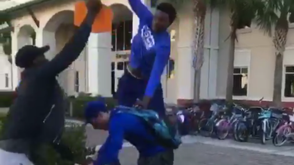WATCH: FGCU living up to 'dunk city' name by dunking on students around ...